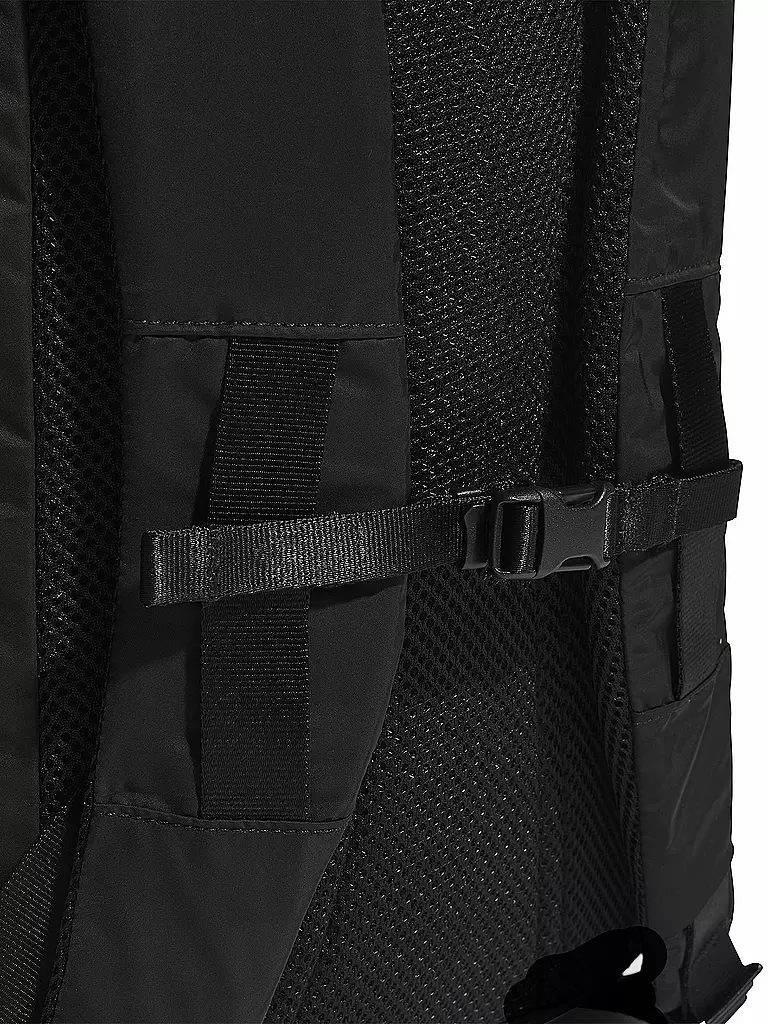 ADIDAS Rucksack True Sports Designed for Training 22,5L schwarz